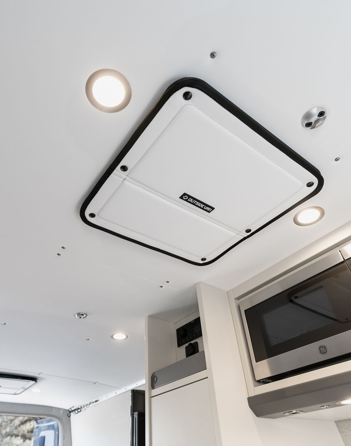 Get to Know the Materials Used in Approach | Outside Van