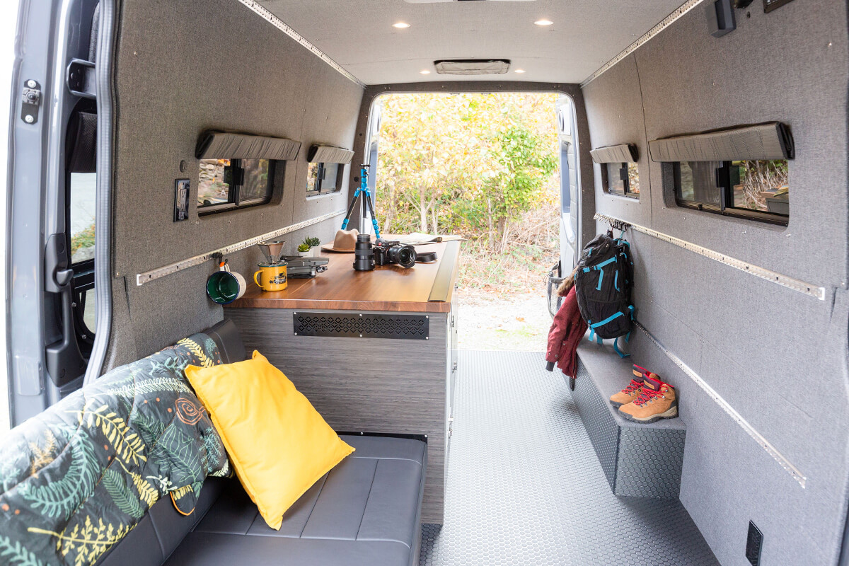 Photowanderer | Outside Van