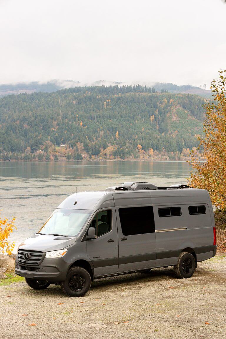 Photowanderer | Outside Van
