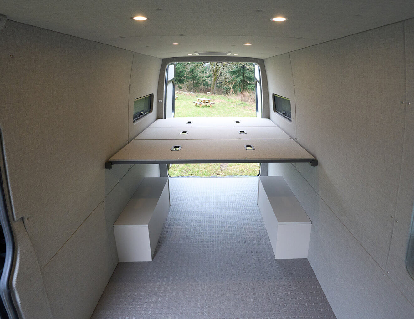 Baseline 170 | Outside Van